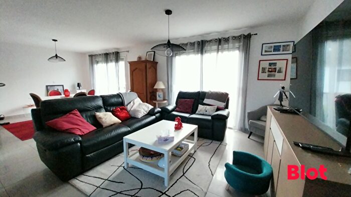 Maison à vendre - Saint-Grégoire - 5 pièces - 3 chambres