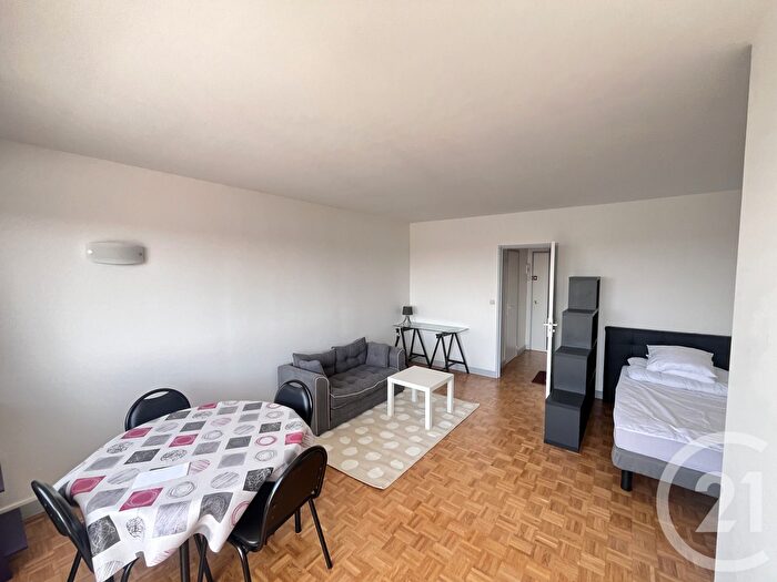 Appartement 1 pièce à Tours, Giraudeau, à louer