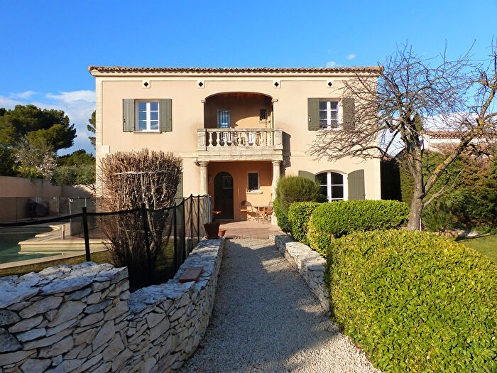 Maison à vendre - Villeneuve-lès-Avignon, Le Grès, Perrières - 6 pièces - 4 chambres