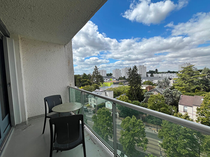 Appartement 1 pièce à vendre à Orléans, La Croix Saint-Marceau, La Mouillère, Pré Pinson