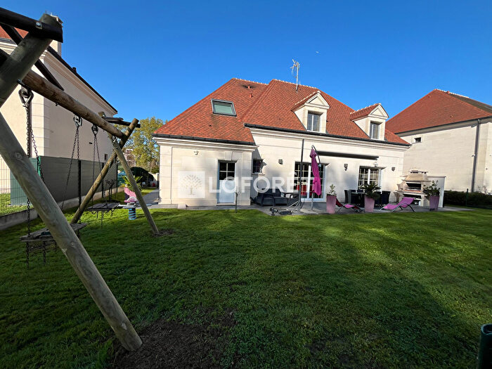 Maison à vendre - Ormesson-sur-Marne - 7 pièces - 5 chambres