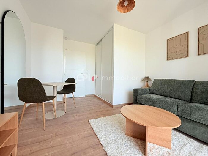Appartement à louer - Quartiers Sud-Est, La Poterie - 1 pièce