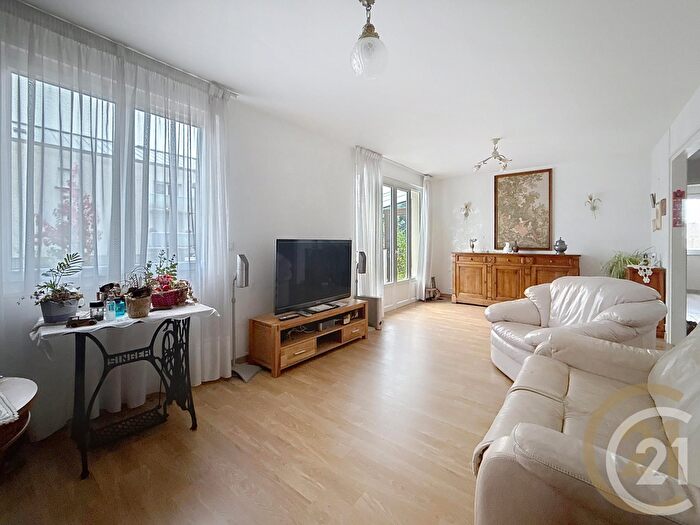 Maison à vendre - Le Mesnil-Esnard - 4 pièces - 2 chambres