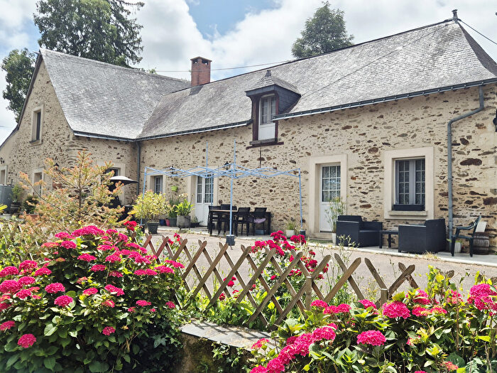 Maison 6 pièces à vendre - Miré