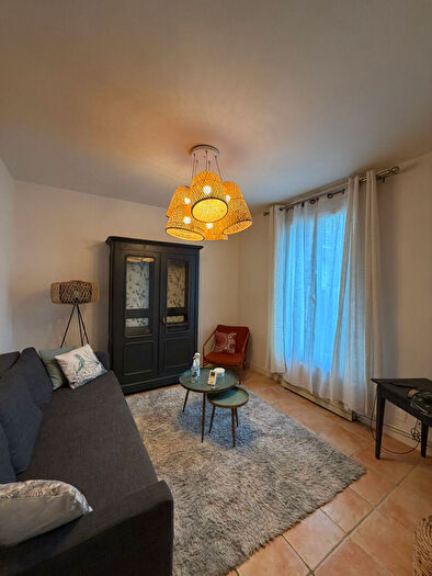 Maison à louer - Cachan, Ouest Nord - 3 pièces - 2 chambres