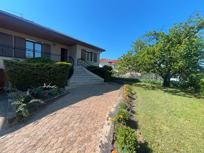 Chassieu - Maison 5 pièces à vendre