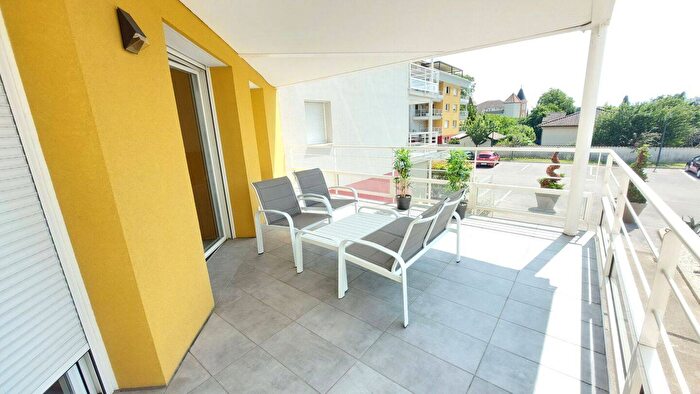 Appartement à louer - La Coupee, Charnay-lès-Mâcon - 2 pièces - 1 chambre