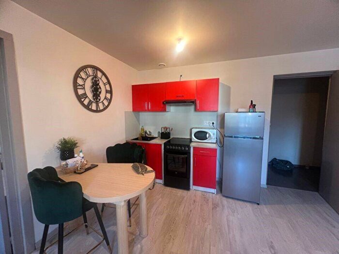 Appartement à louer - Saint-Laurent-en-Grandvaux - 2 pièces - 1 chambre