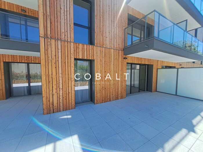 Appartement à vendre - Guérande, Centre-ville, Faubourgs - 4 pièces - 3 chambres