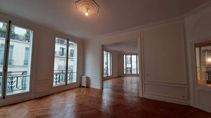Appartement 7 pièces à Porte Dauphine, Paris 16ème arrondissement, à louer