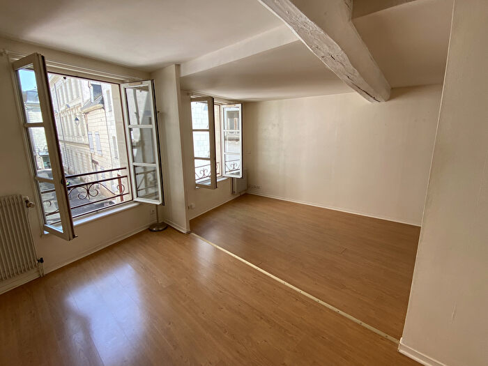 Appartement 3 pièces à Saumur, Centre-ville, à vendre