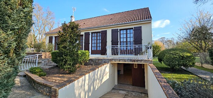 Maison 4 pièces à La Ferté-Alais, à vendre
