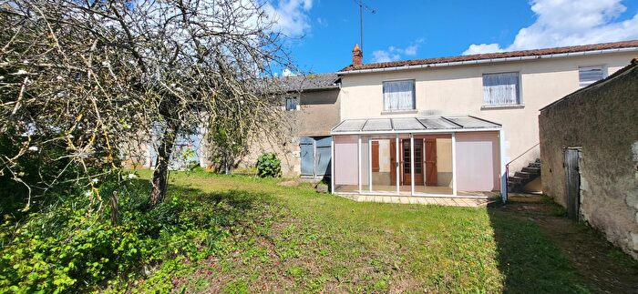 Maisons à vendre et appartements à louer - 1