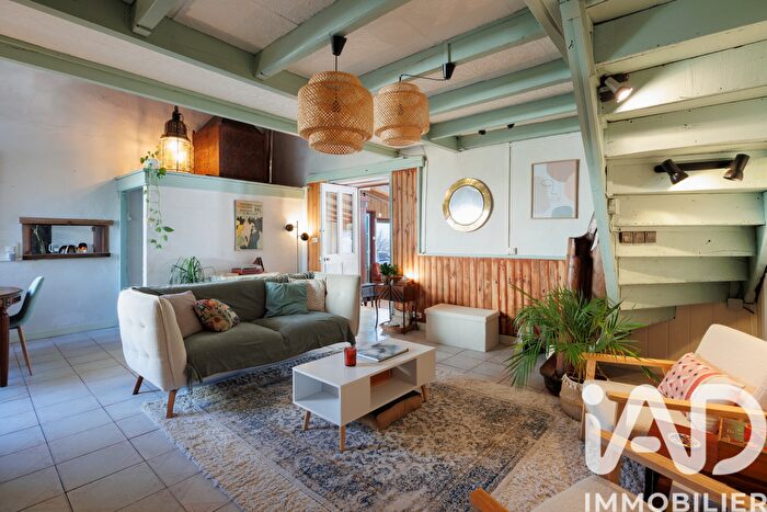 Maison à vendre - Sainte-Consorce - 4 pièces - 2 chambres