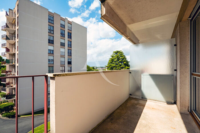 Appartement 3 pièces à Montgeron, Centre-ville, Gare, à louer