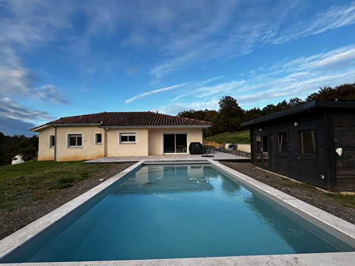 Maison à vendre - Aubarède - 6 pièces - 4 chambres