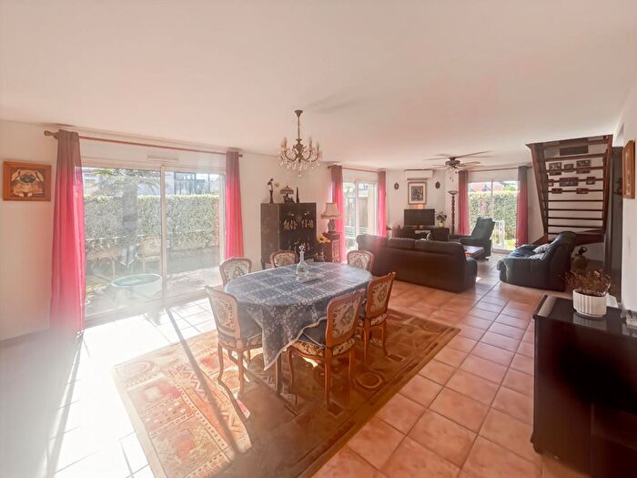 Maison à vendre - Saint-Brevin-les-Pins, Centre-ville, Stade - 5 pièces - 4 chambres