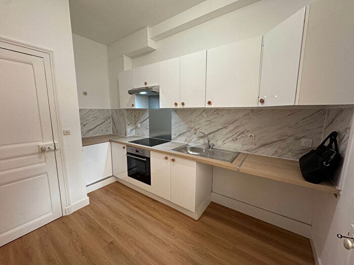 Maison à louer - Grammont, Tours - 4 pièces - 2 chambres