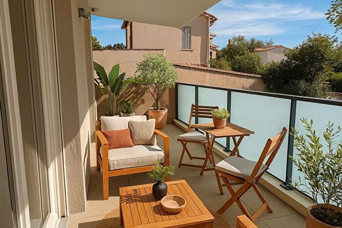 Appartement à vendre - Marseille e  - 3 pièces - 2 chambres