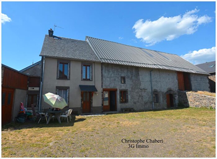 Maison 3 pièces à vendre à Olby