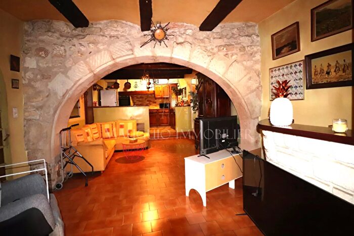 Maison à vendre - Mauguio, Centre-ville - 6 pièces - 3 chambres