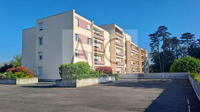 Appartement 3 pièces à louer à Besançon, Rosemont, Saint-Ferjeux