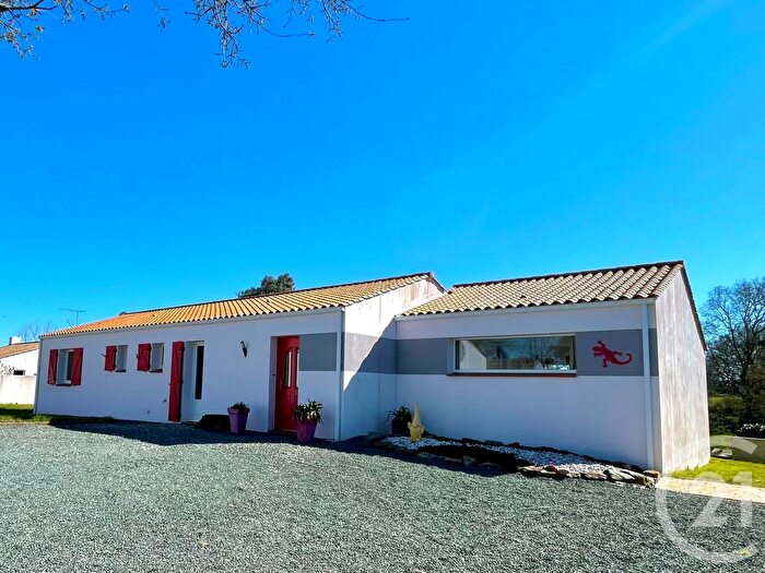 Saint-Maixent-sur-Vie : Maison 4 pièces à vendre