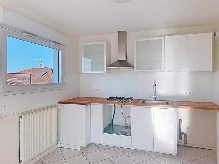 Appartement à louer - Bons-en-Chablais - 3 pièces - 2 chambres