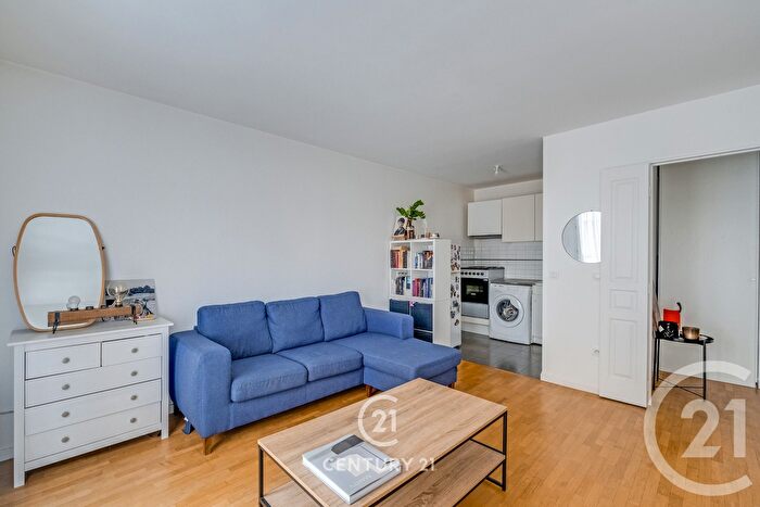 Paris 18ème, Barbès, Château Rouge : Appartement 2 pièces à vendre