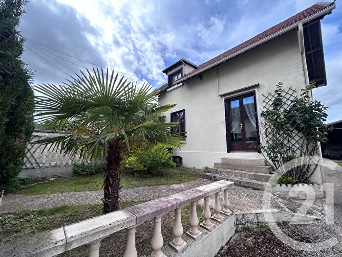 Maison 5 pièces à Les Mureaux, Centre-ville, à vendre