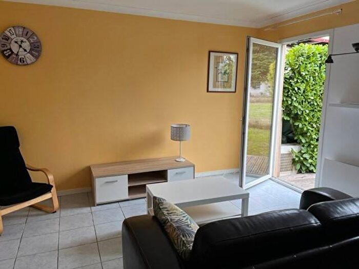 Appartement 1 pièce à louer - Lamothe-Montravel