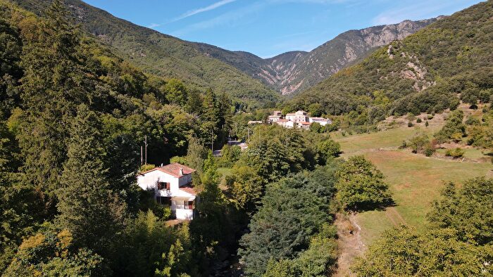 Maison à vendre - Notre-Dame-de-la-Rouvière - 5 pièces - 2 chambres