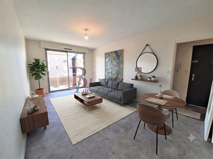Brive-la-Gaillarde, Centre-ville, Pont Cardinal, Champanatier - Appartement 2 pièces à louer