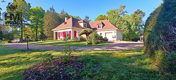 Nantheuil : Maison 7 pièces à vendre