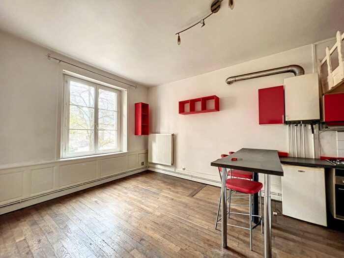 Appartement à louer - Nancy - 2 pièces - 1 chambre