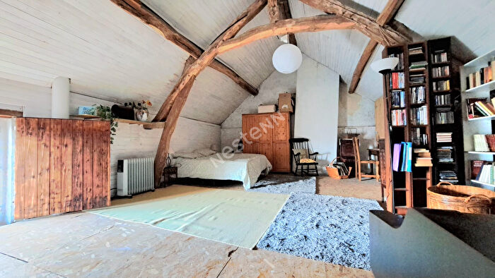 Maison à vendre - Viarmes - 7 pièces - 5 chambres