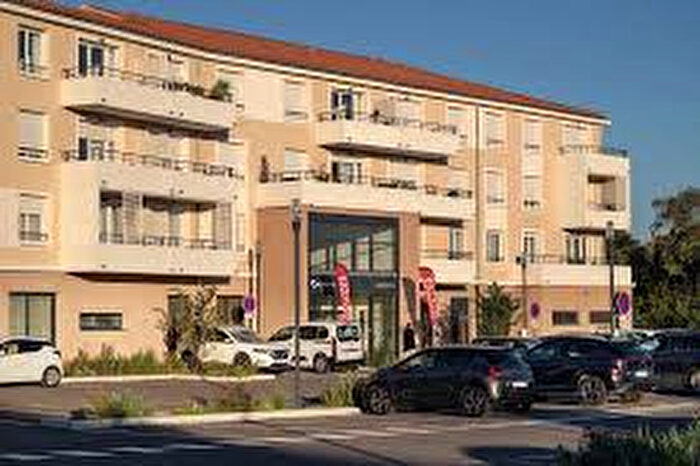 Appartement à vendre - Châteaurenard, Barret, Lonnes, La Crau - 2 pièces - 1 chambre