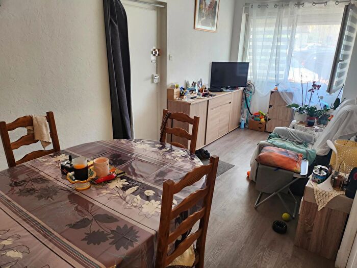 Appartement à louer - Rémilly - 2 pièces - 1 chambre