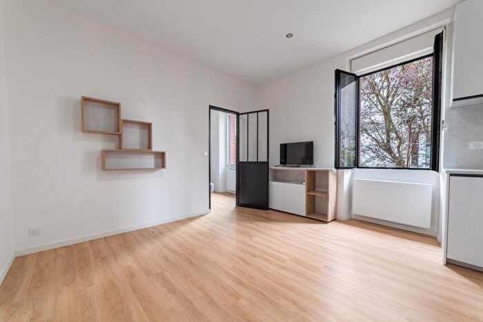Nantes, Saint-Clément, Jardin des plantes, Caserne Lamoricière : Appartement 2 pièces à louer