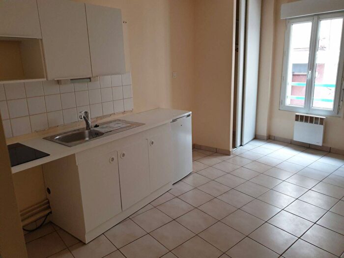 Centre, Angers : Appartement 1 pièce à louer