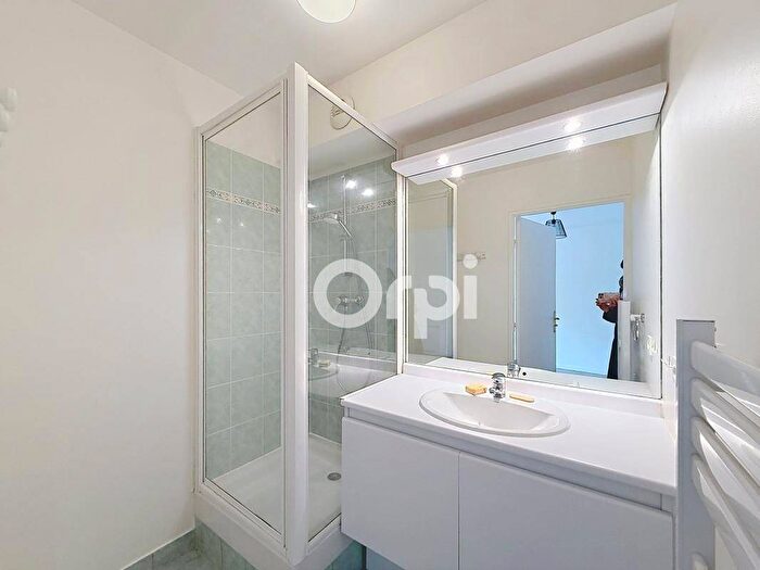 Appartement 1 pièce à louer - Centre, Clamart