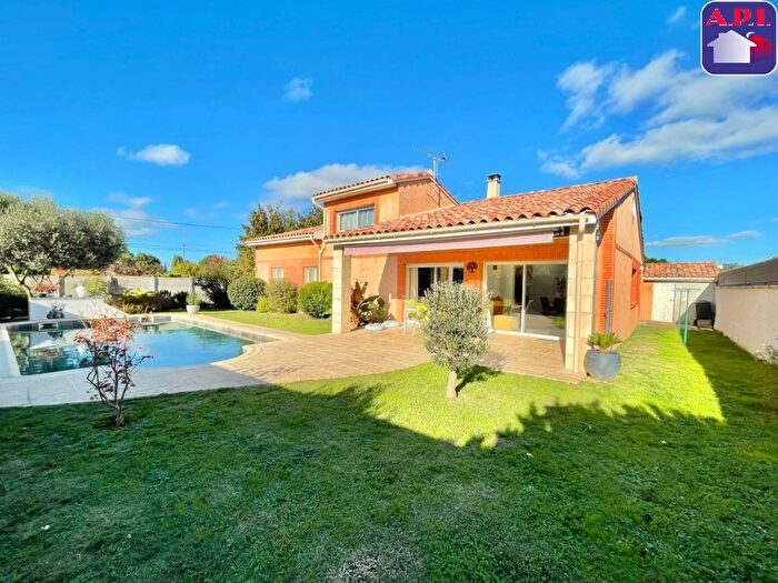 Maison à vendre - Auterive - 4 pièces - 3 chambres