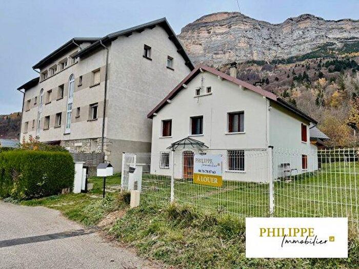 Maison 5 pièces à louer - Plateau-des-Petites-Roches