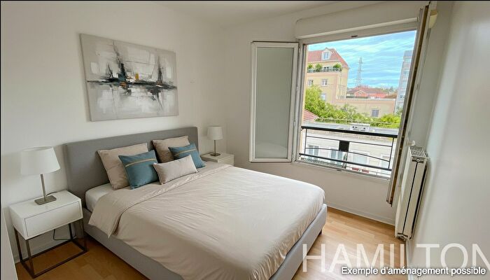 Appartement à vendre - Villeneuve-la-Garenne, Est - 4 pièces - 3 chambres