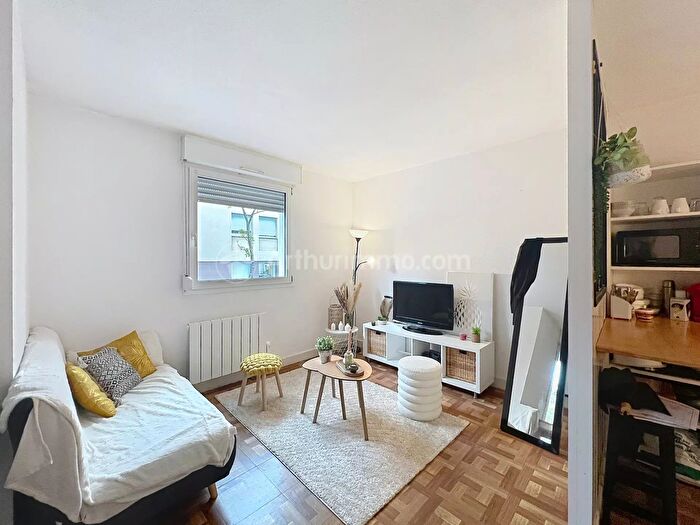 Clermont-Ferrand, Saint-Jacques : Appartement 1 pièce à louer