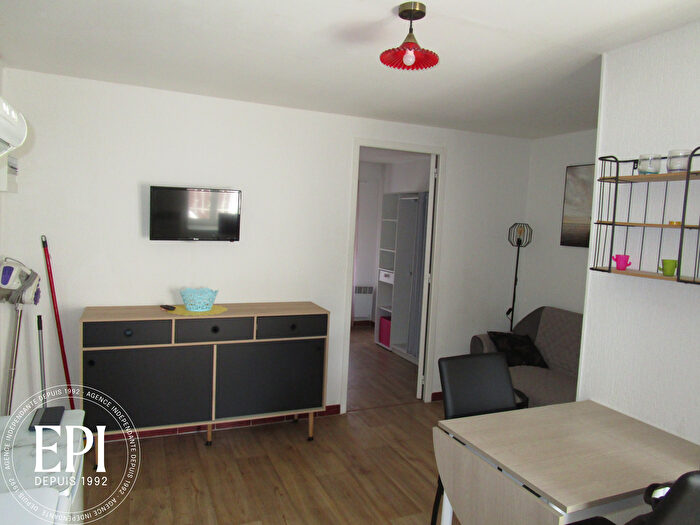Appartement à louer - Carcassonne, Saint-Jacques, Prat Mary, Viguier - 2 pièces - 1 chambre