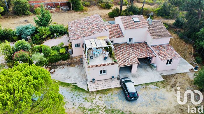 Maison à vendre - Puget-sur-Argens - 8 pièces - 5 chambres