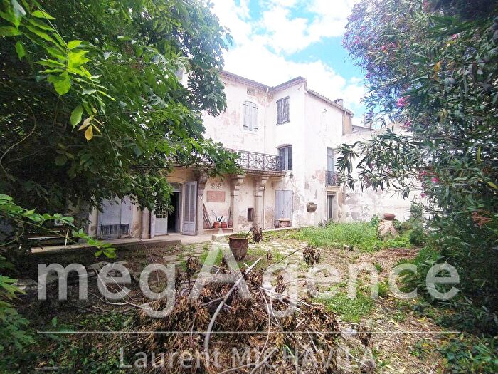 Maison 13 pièces à Villeneuve-lès-Béziers, à vendre