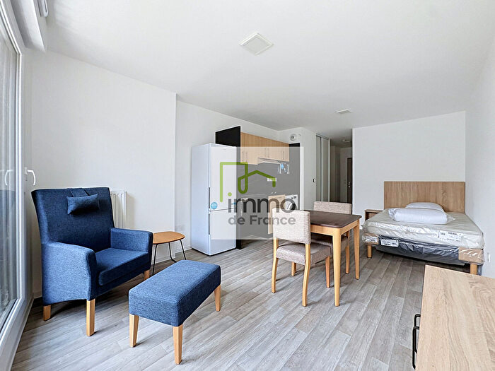 Saint-André-lez-Lille, Est : Appartement 1 pièce à louer