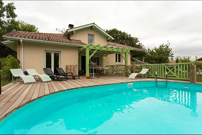 Maison à vendre - Saint-Barthélemy - 5 pièces - 4 chambres